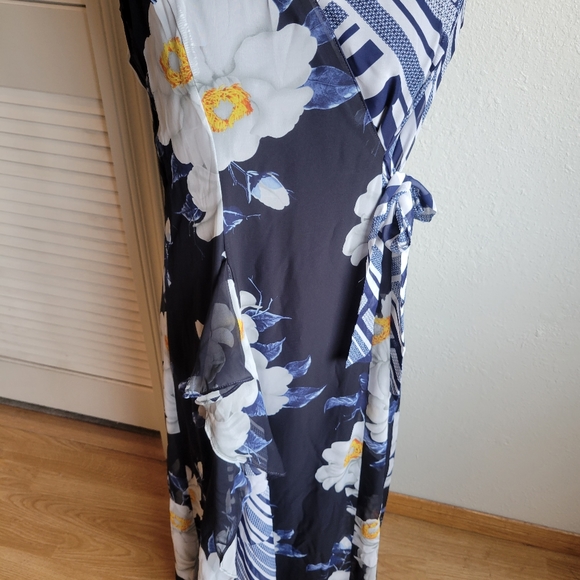 Kate And Mallory Dresses Kate Mallory Floral Maxi Dress Poshmark
